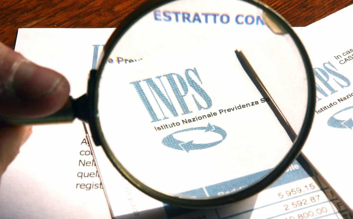INPS, come richiedere la riduzione del 35% per i forfettari